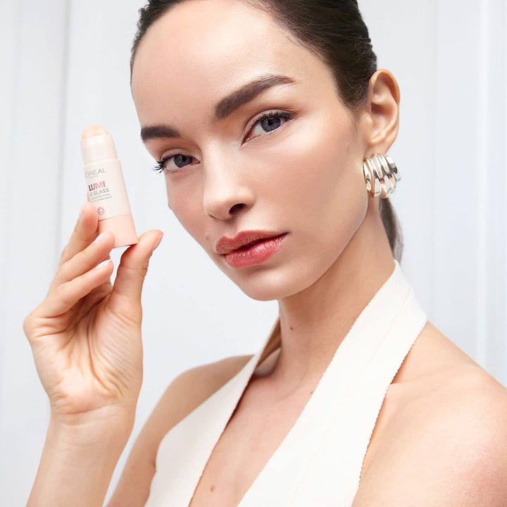 Lumi Le Glass Highlighter Stick 610 Pearl Eclat | L'Oréal Paris